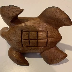 Hand carved | Art | Vintage Hand Carved Sea Turtle Figurine 8 X 6 X 35 ...